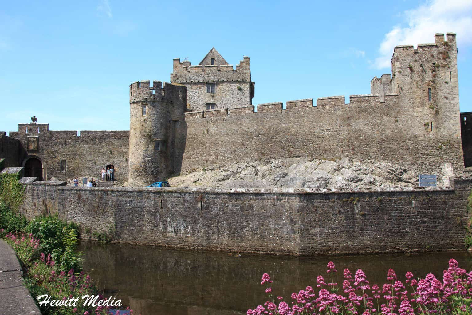 The Ultimate Cahir Castle Visitor Guide