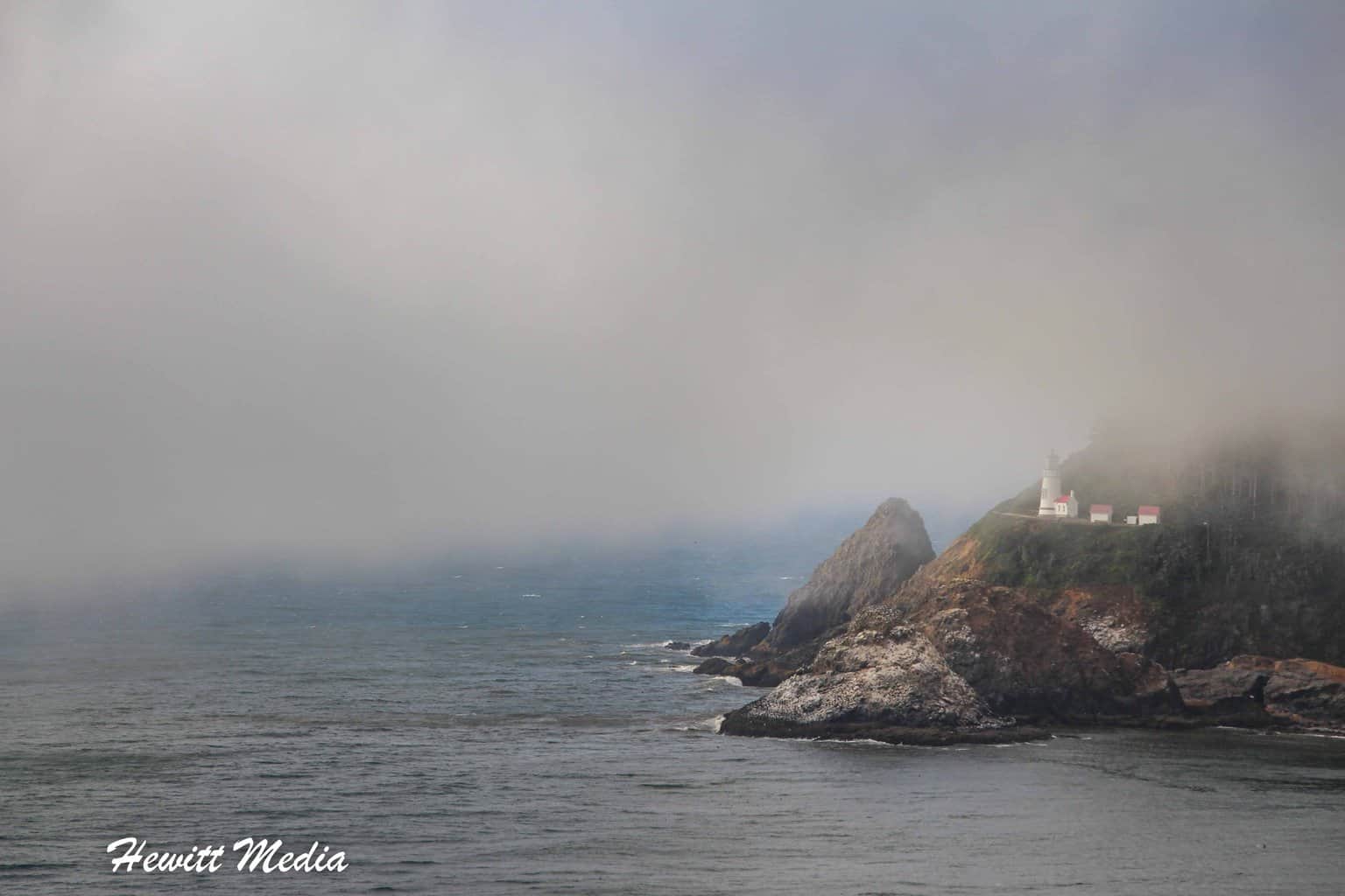How to Visit the Beautiful Heceta Head Lighthouse Guide