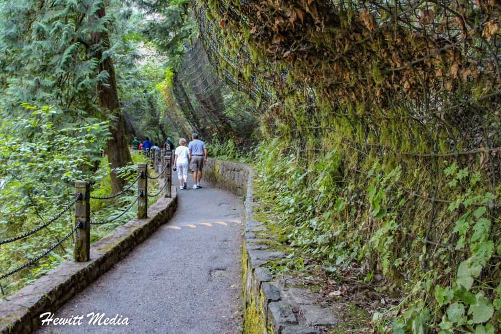 Exploring Portland, Oregon - A Multnomah Falls Guide