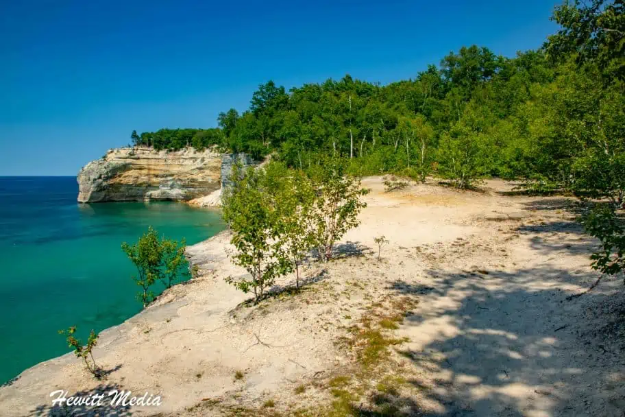 The Definitive Pictured Rocks Travel Guide
