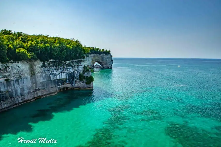 The Definitive Pictured Rocks Travel Guide
