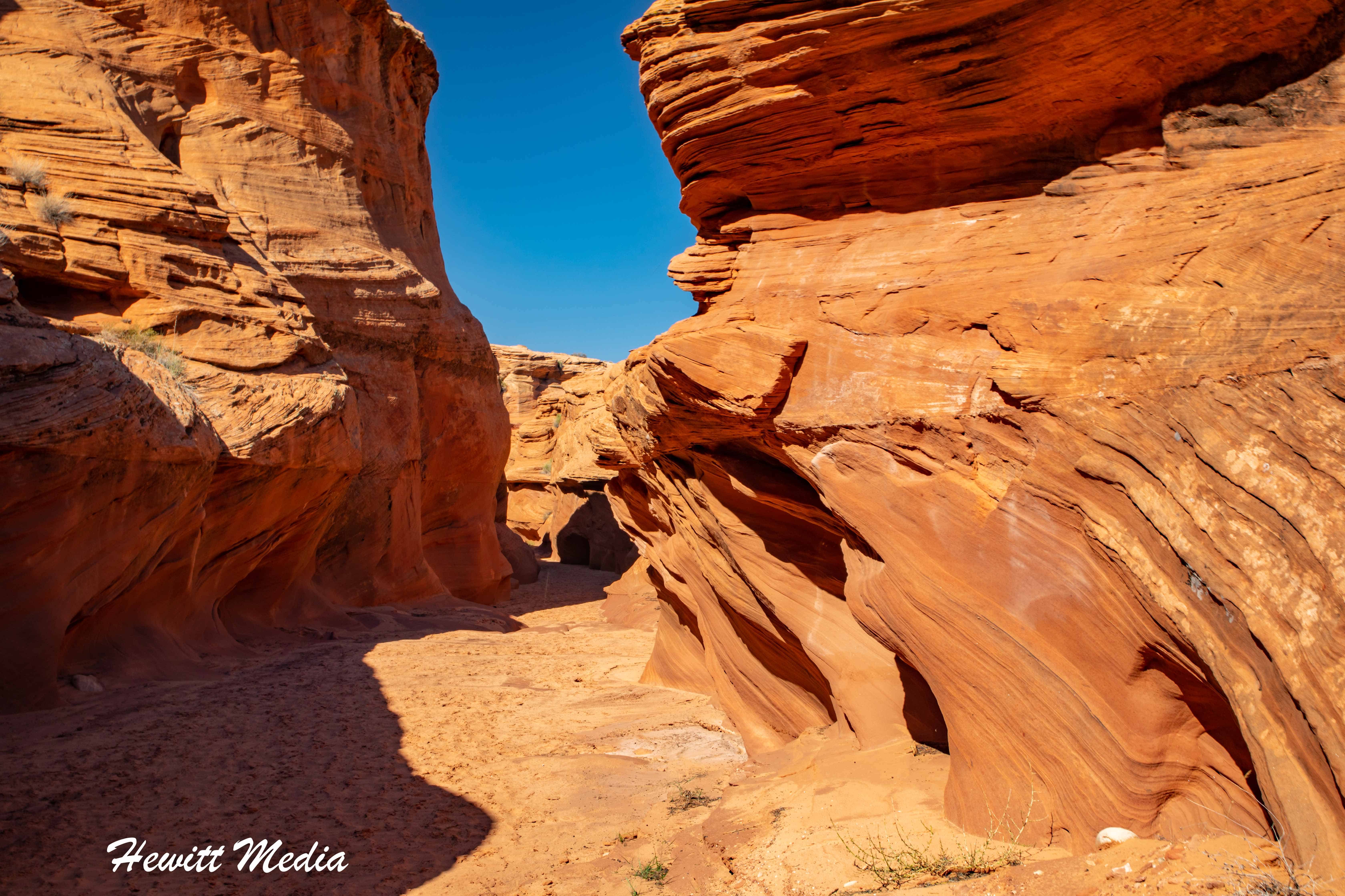Avoid the Crowds: A Comprehensive Waterhole Canyon Guide