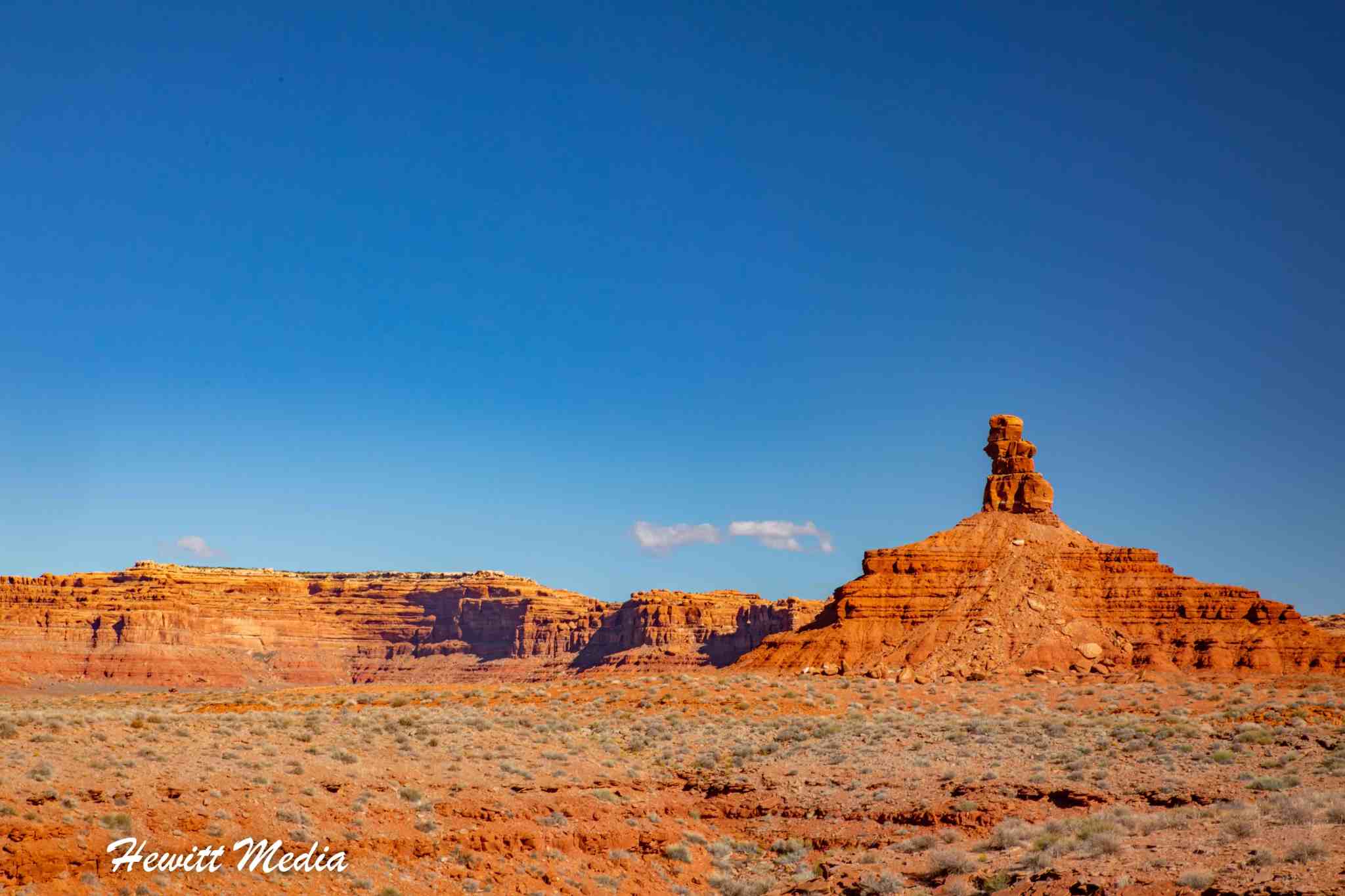 How to Visit the Incredible Valley of the Gods in Southern Utah