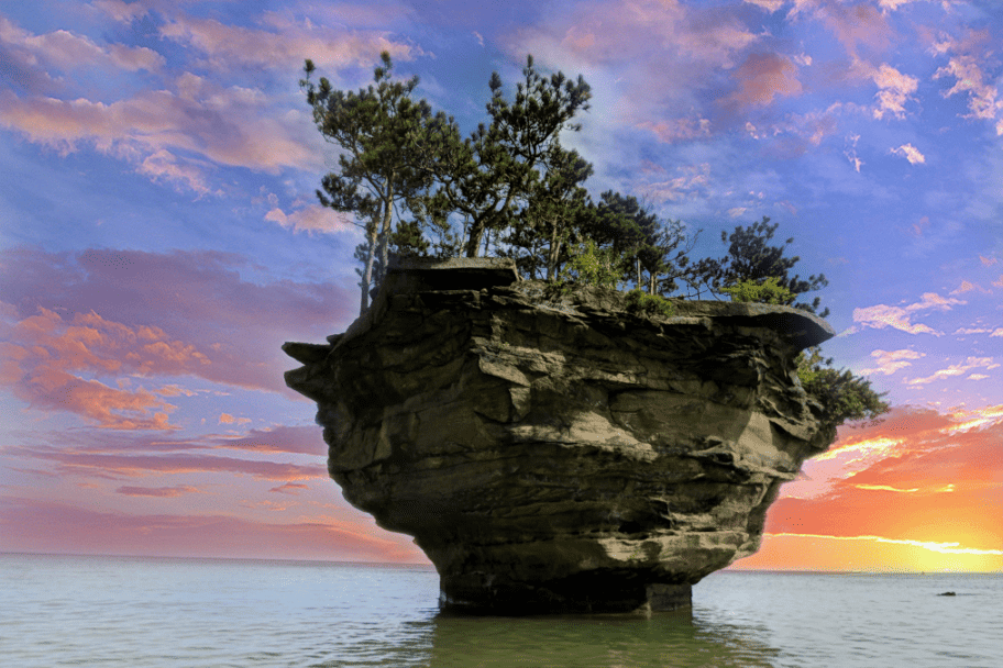 The Ultimate Great Lakes Kayaking Adventure Itinerary